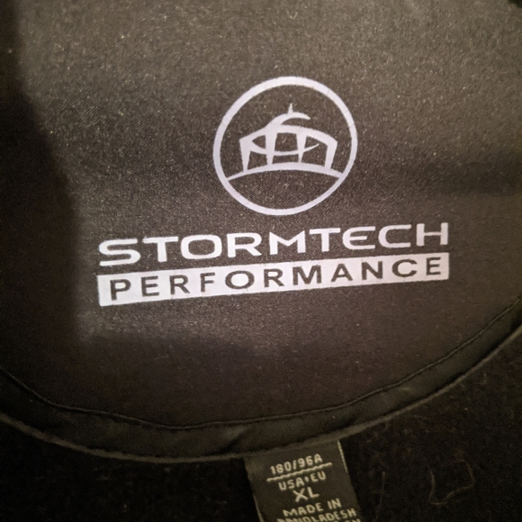 stormtech | Jackets & Coats | Mens Stormtech Jacket With Heineken Logo ...